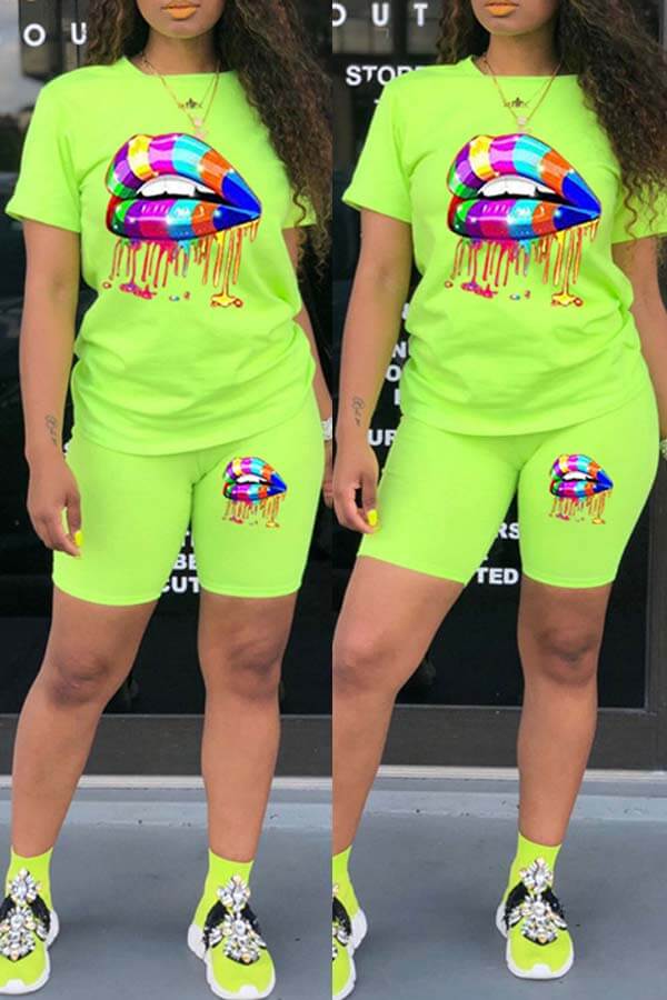 Lovely Casual Lip Print Green Two-piece Shorts Set Sale | LovelyWholesale